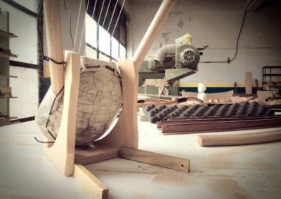 The Lyre of Sappho II (7 strings) – ancient Greek barbiton lyre | Luthieros